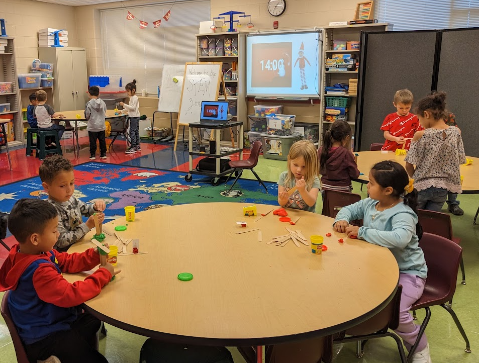 Live Feed | Yowell Elementary School