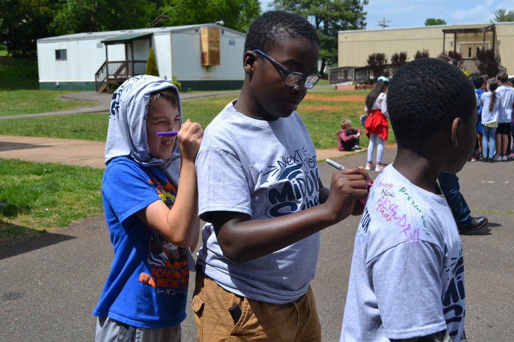 Live Feed | Farmington Elementary School